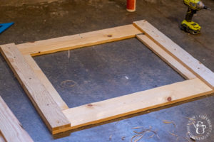 DIY Farmhouse Baby Gate - Catz in the Kitchen