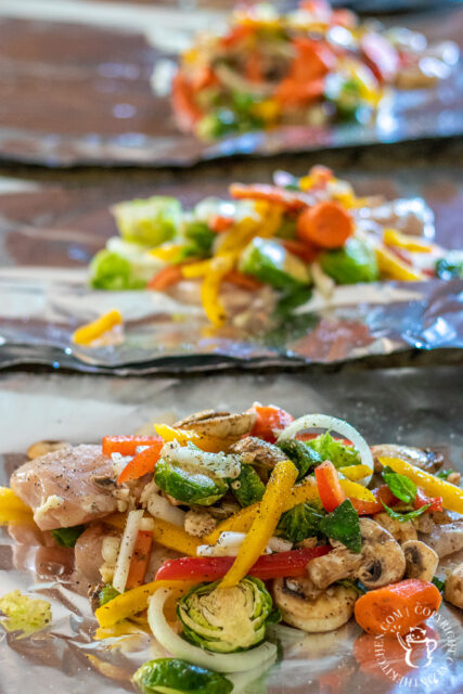Loaded Chicken Foil Packets - Catz in the Kitchen