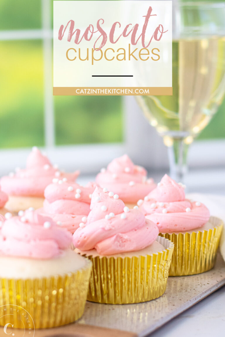 Moscato Cupcakes - Catz in the Kitchen