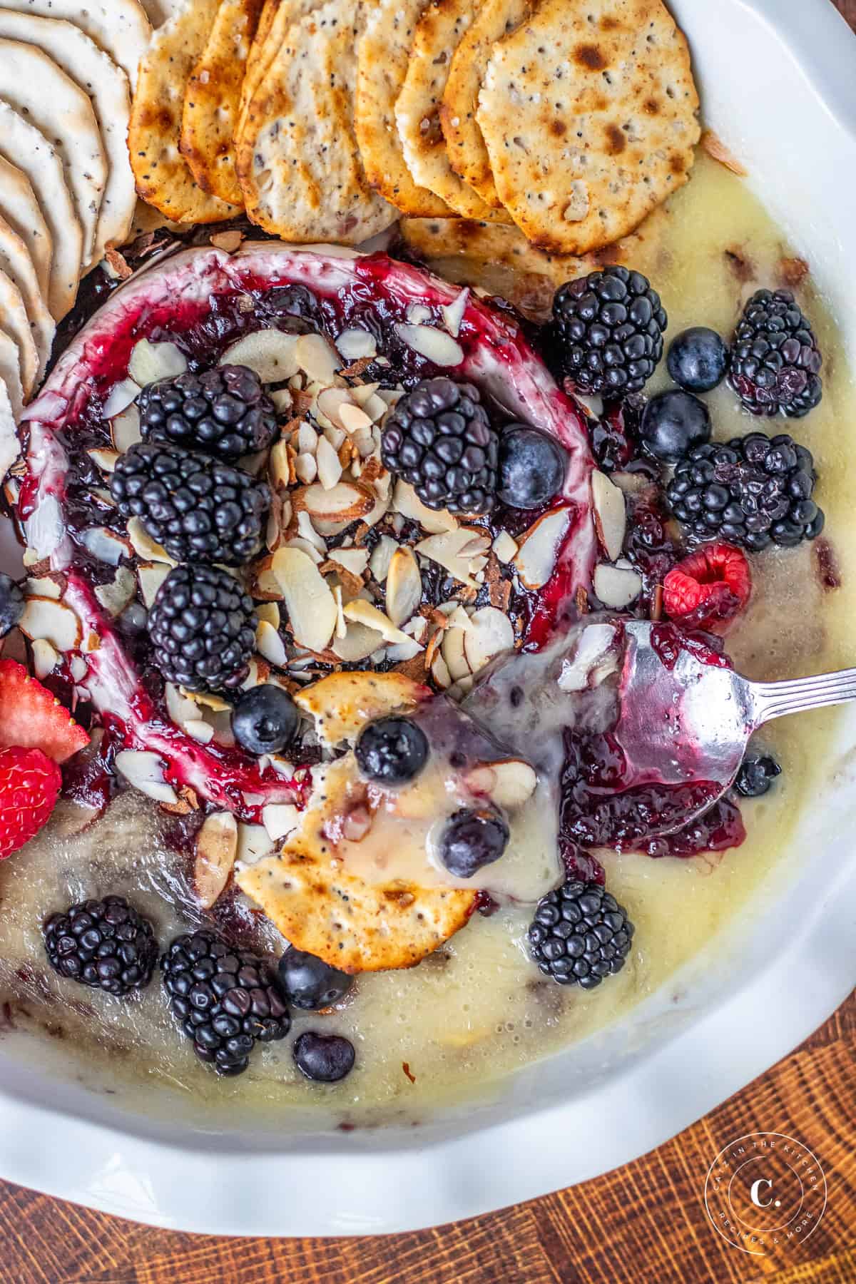 Baked Brie with Berry Jam - Catz in the Kitchen