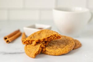 Molasses Cookies - Catz in the Kitchen